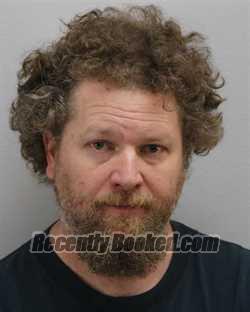 Recent Booking / Mugshot for GABRIEL IAN CROSSLAND in Virginia Beach ...