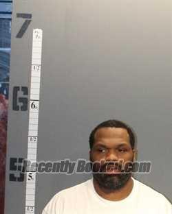 Recent Booking / Mugshot for DEANDRE ROBINSON in Suffolk County, Virginia