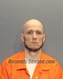 Recent Booking / Mugshot for JAMES RUSSELL DONALDSON in Suffolk County ...