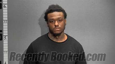 Recent Booking / Mugshot for JUSTIN KEIVON KNIGHT in Suffolk County ...
