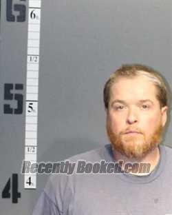 Recent Booking / Mugshot for JONATHAN WILLARD LOWNEY in Suffolk County ...
