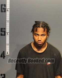 Recent Booking / Mugshot for JEREMIAH LUS QUINONES in Suffolk County ...