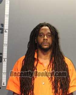 Recent Booking / Mugshot for KHIREE AKEEM SMITH in Suffolk County, Virginia