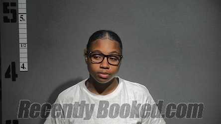 Recent Booking / Mugshot for TEYONNA AVERY in Suffolk County, Virginia
