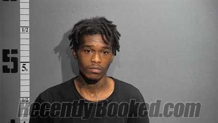 Recent Booking / Mugshot for TYKWON DE'VON WOOD in Suffolk County, Virginia