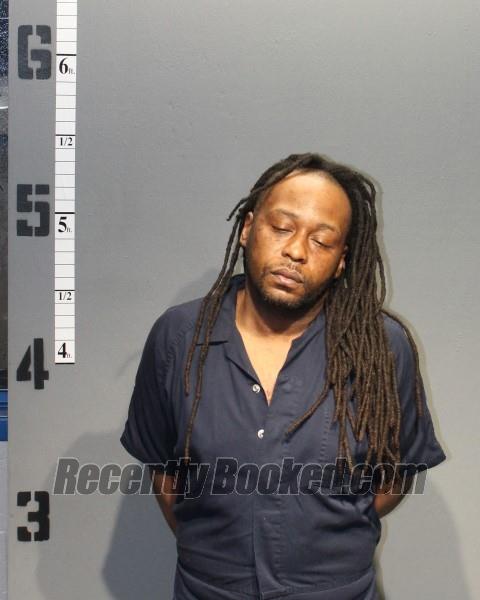 Recent Booking / Mugshot for VARNELL ANDREW LANGSTON in Suffolk County ...