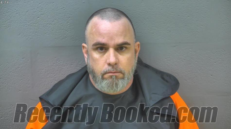 Recent Booking / Mugshot for DUSTIN PAUL HOPPERTON in Lynchburg County ...
