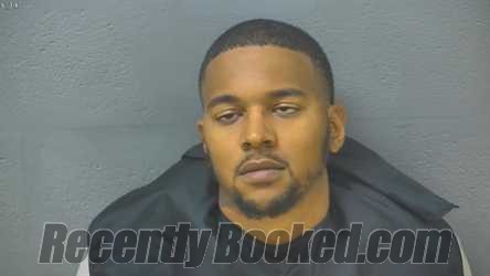 Recent Booking / Mugshot for DEMARIUS RONDEL SMITH in Lynchburg County ...
