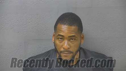 Recent Booking / Mugshot for DEMETRE JAMEL WADE in Lynchburg County, Virginia