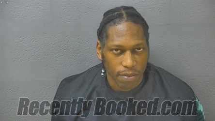 Recent Booking / Mugshot for SARON CROSS in Lynchburg County, Virginia