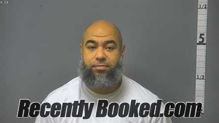 Recent Booking / Mugshot for ALLEN THEODORE HOWARD in Staunton County ...