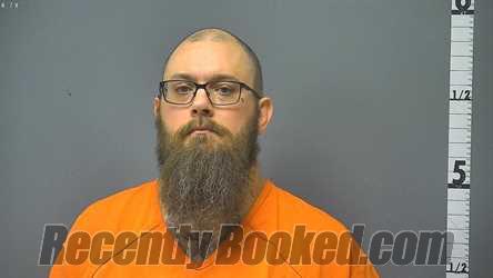 Recent Booking / Mugshot for BENJAMIN WAYNE HARRIS in Staunton County ...