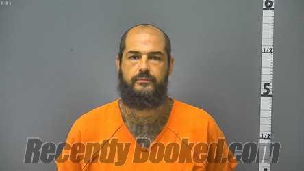 Recent Booking / Mugshot for DUSTIN DANIEL DAVIS in Staunton County ...