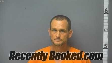 Recent Booking / Mugshot for WILLIAM CHAD AGNOR in Waynesboro County ...