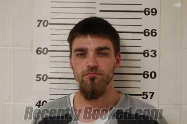 Recent Booking / Mugshot for JESSE AARON SHOEMAKE in Henderson County ...