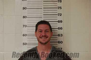 Recent Booking / Mugshot for BRANDON MICHAEL SMITH in Henderson County ...