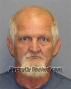 Recent Booking / Mugshot for RICKIE LEE HOWARD in Winchester County ...