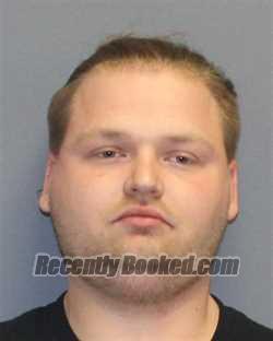 Recent Booking / Mugshot for JOSHUA DILLON BURKHART in Winchester ...