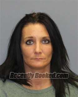 Recent Booking / Mugshot for JAMIE ELIZABETH BRUTON in Winchester ...