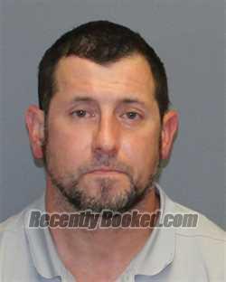 Recent Booking / Mugshot for ROBERT ALLEN ECHOLS in Winchester County ...