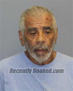 Recent Booking / Mugshot for ANTHONY LEE CURRY in Winchester County ...
