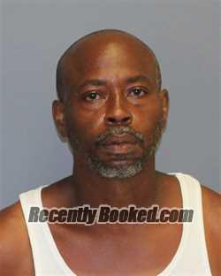 Recent Booking / Mugshot for DERRICK O WASHINGTON in Winchester County ...