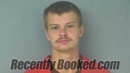 Recent Booking / Mugshot for EVAN LEE CHILDERS in Williamsburg County ...