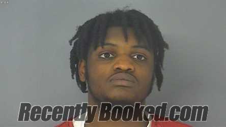 Recent Booking / Mugshot for JAYQUAN ALLEN JONES in Williamsburg County ...