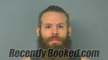 Recent Booking / Mugshot for JONATHAN RYAN ROWE in Williamsburg County ...