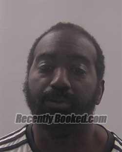 Recent Booking / Mugshot for Devinceo Dontre Heart in Chesapeake County ...