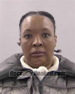Recent Booking / Mugshot for Senovia Genell Bryant in Chesapeake County ...