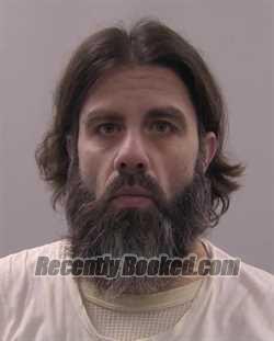 Recent Booking / Mugshot for Collin Thomas Credle in Chesapeake County ...