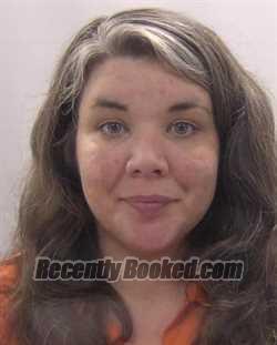 Recent Booking / Mugshot for Adrian Nicole Cross in Chesapeake County ...