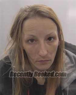 Recent Booking / Mugshot for Summer Renee Narron in Chesapeake County ...