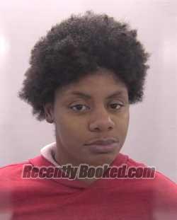 Recent Booking / Mugshot for Jwauneesha Queenetta Pittman in Chesapeake ...