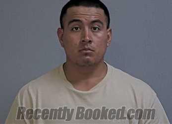 Recent Booking / Mugshot for ALEJANDRO RODRIGUEZ in Hidalgo County, Texas