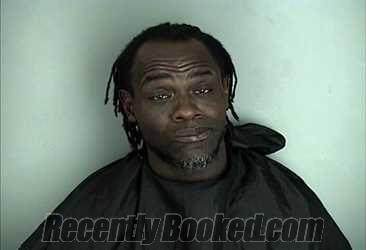Recent Booking / Mugshot for ANTONIO BERNARD HACKETT in Greenwood ...