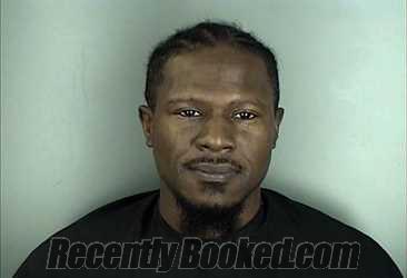 Recent Booking / Mugshot for ALTOVISE MARTEL KING in Greenwood County ...