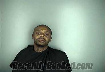 Recent Booking / Mugshot for ANTHONY LAMARK MURRAY in Greenwood County ...