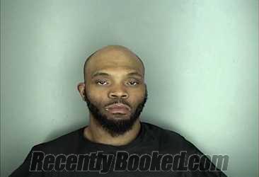 Recent Booking / Mugshot for DEON ALEXANDER DAVENPORT in Greenwood ...
