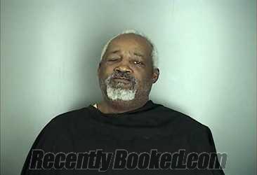 Recent Booking / Mugshot for DON ERIC DANFORTH in Greenwood County ...