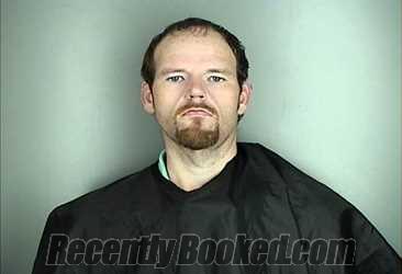 Recent Booking / Mugshot for DEREK WESLEY MCALISTER in Greenwood County ...