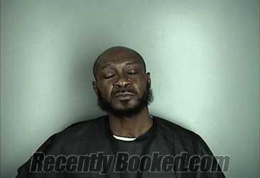 Recent Booking / Mugshot for DEMETRIUS DEMOND TERRY in Greenwood County ...