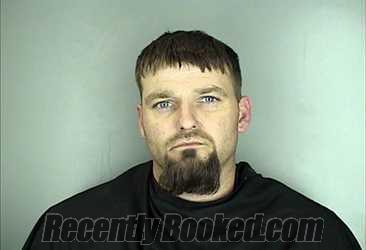 Recent Booking / Mugshot for ERIC LAWRENCE SCARBORO in Greenwood County ...