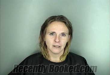 Recent Booking / Mugshot for ELIZABETH DAWN WALLEN in Greenwood County ...