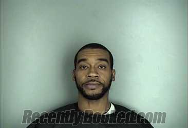 Recent Booking / Mugshot for JEREMY JAMALL DANIEL in Greenwood County ...
