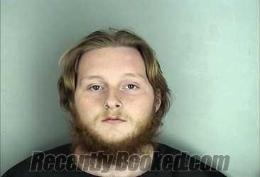Recent Booking / Mugshot for KAMERON CARL GARREN in Greenwood County ...