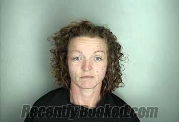 Recent Booking / Mugshot for KRISTEN NICOLE KENNEMORE in Greenwood ...