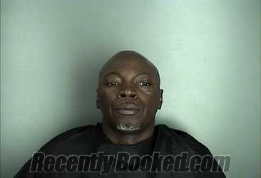 Recent Booking / Mugshot for LARRY VINCENT MARTIN in Greenwood County ...