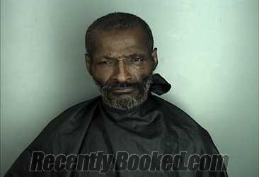 Recent Booking / Mugshot for MICHAEL LEE MOATES in Greenwood County ...